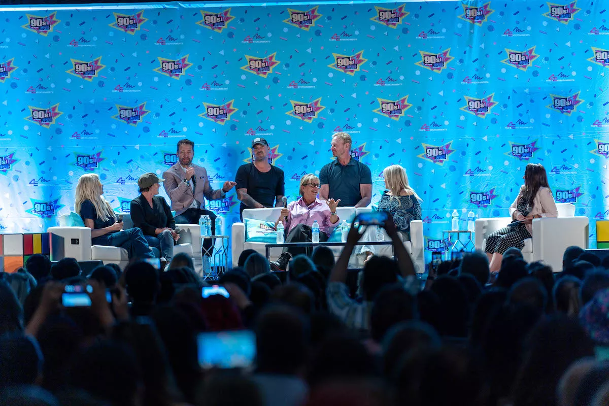 Photos: '90s Con brought funky fashion and celebs to Tampa Convention ...